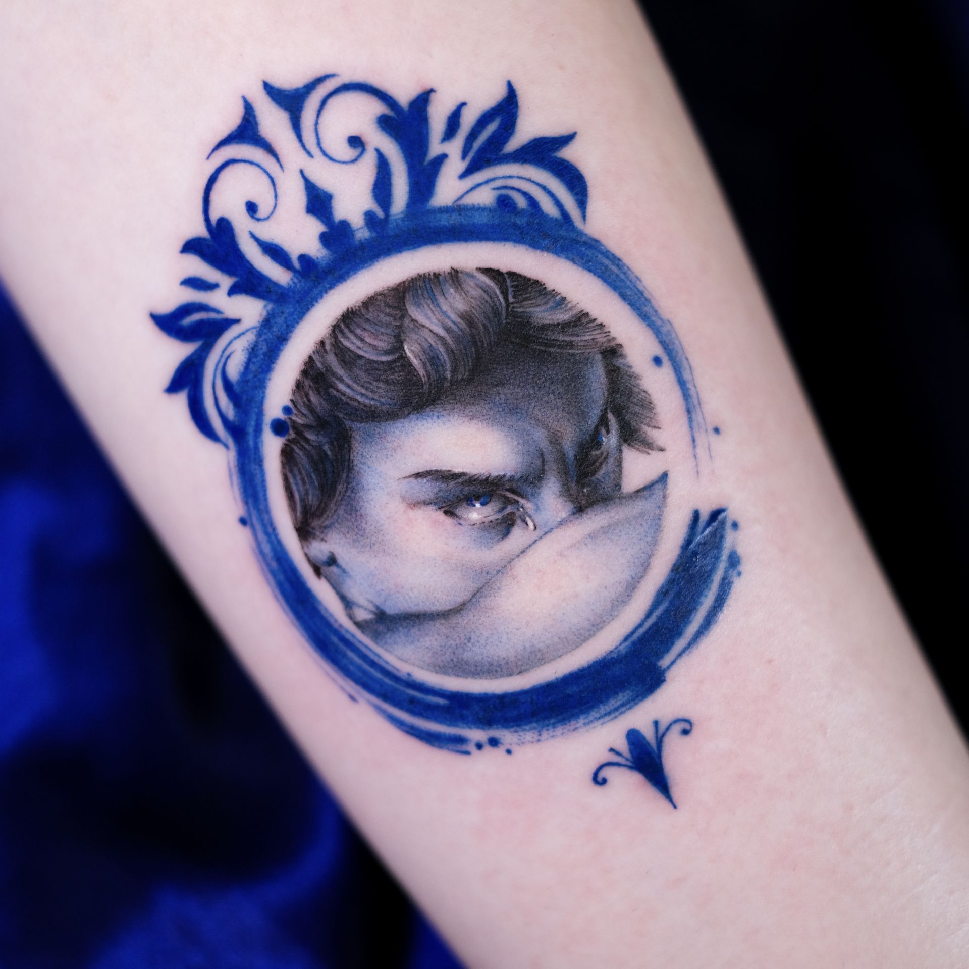 Book your blue tattoo - TATUAGGIDIPORCELLANA